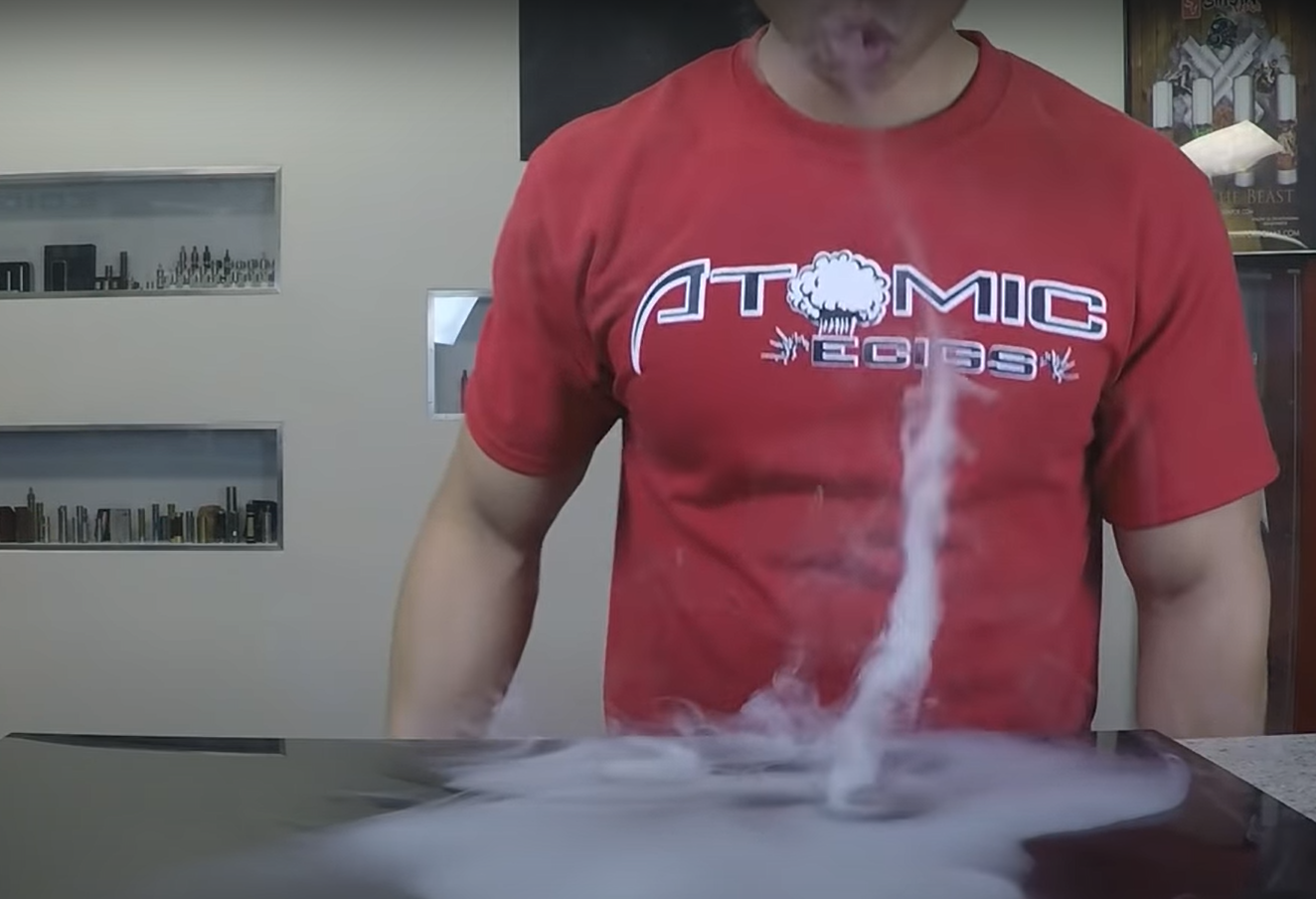 How to Do Vape Tricks? - VapeProfy