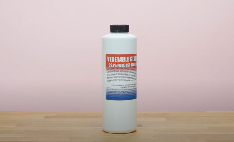 How to Make Vape Juice With Household Items? - VapeProfy