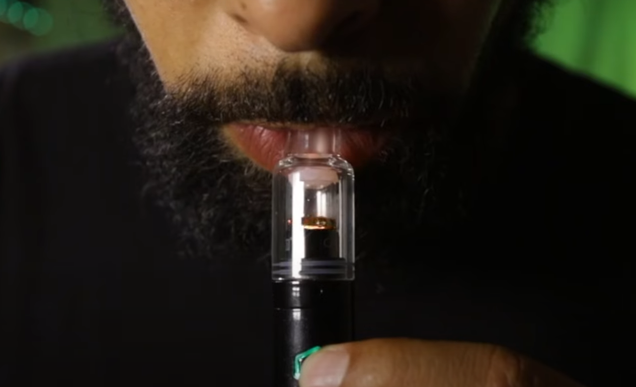 How to Use a Yocan Vape? - VapeProfy